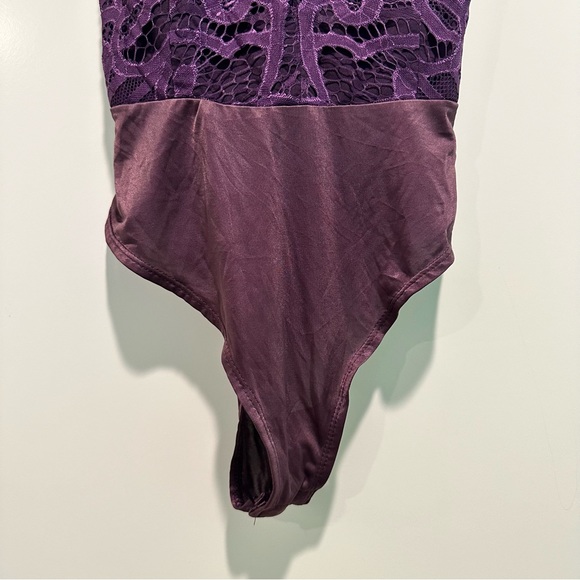 Tobi | Tops | Tobi Lace Bodysuit | Poshmark